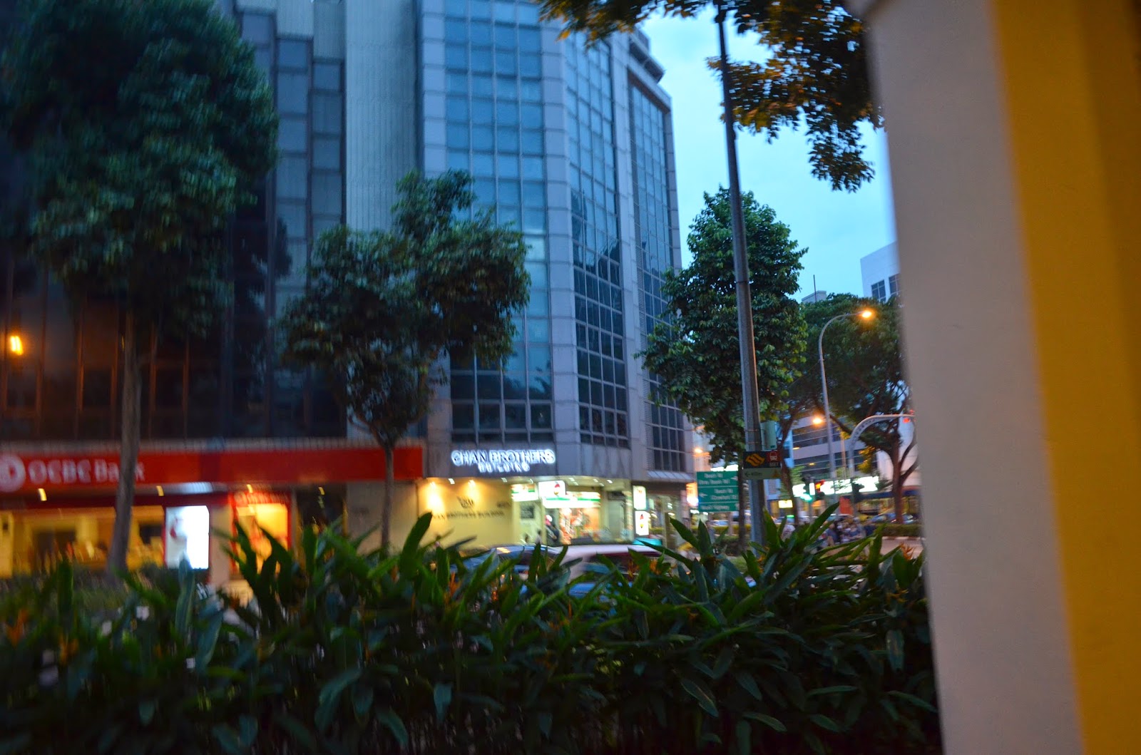 Our Journey : Singapore Bugis MRT - Bugis Junction Mall