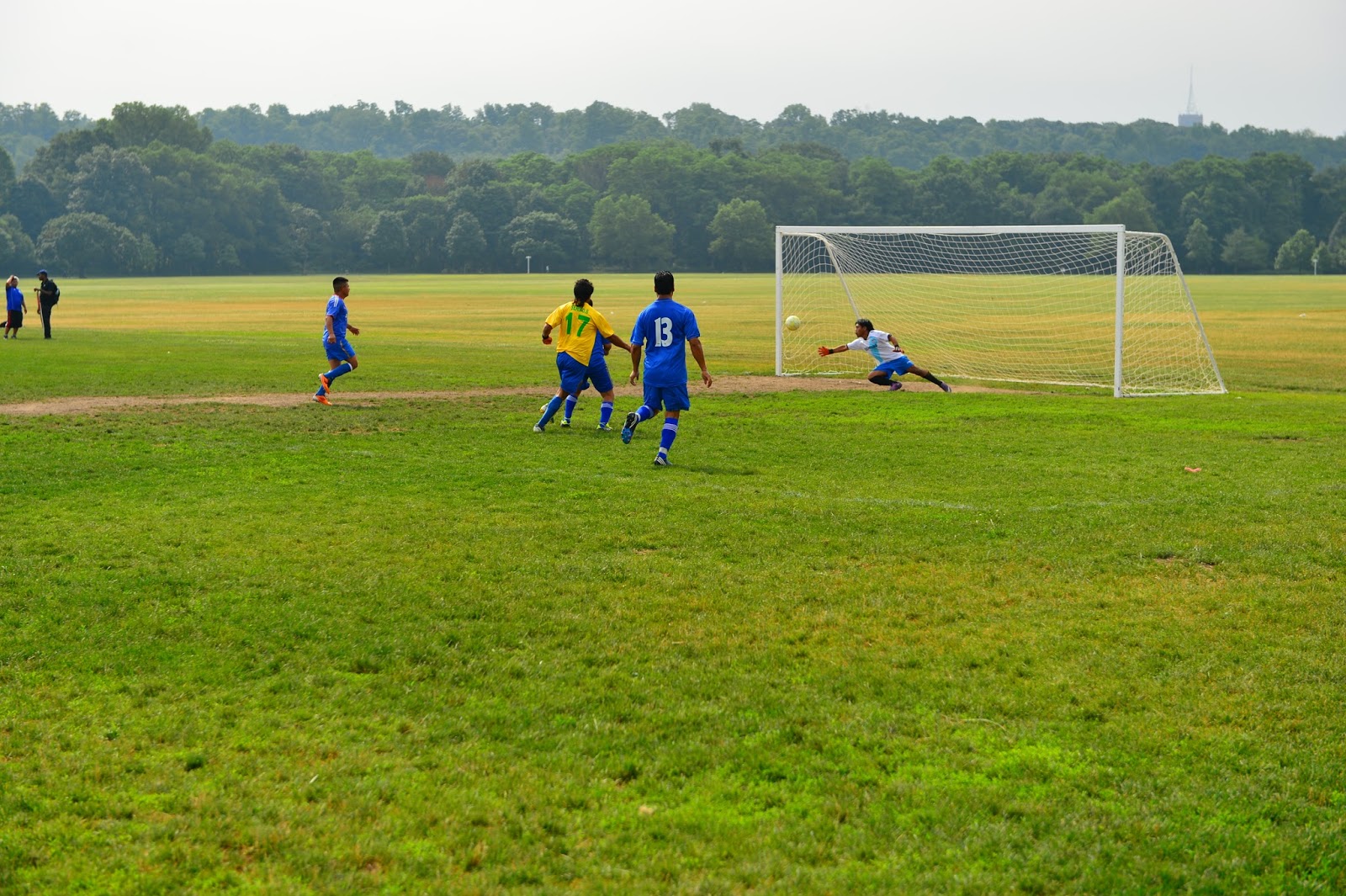 "Shooting" the news - a reinvention of self: sports photography means ...