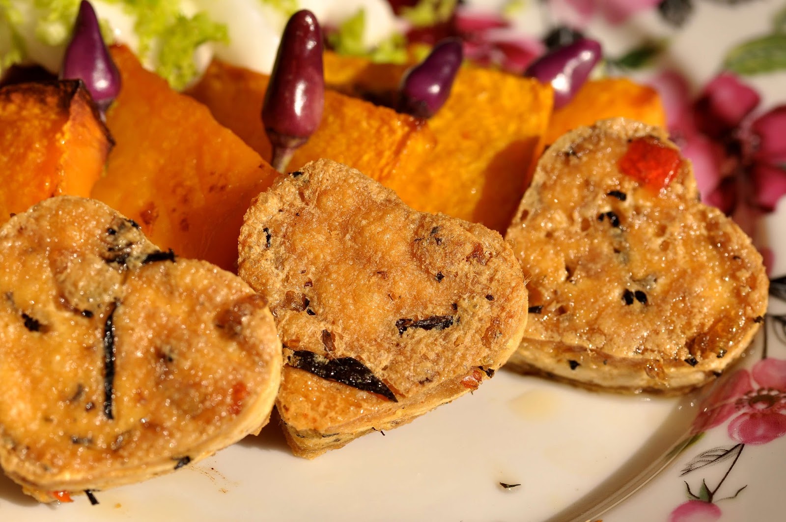 Pečená cvikla a maslová tekvica s chrumkavým tofu s riasou