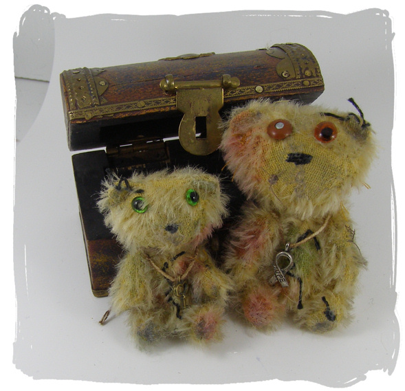 Little Scruffs miniature Bears