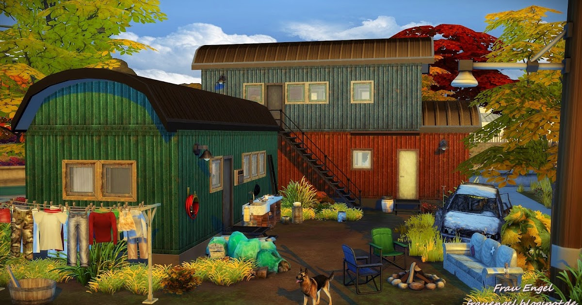 Frau Engel: Outcast House