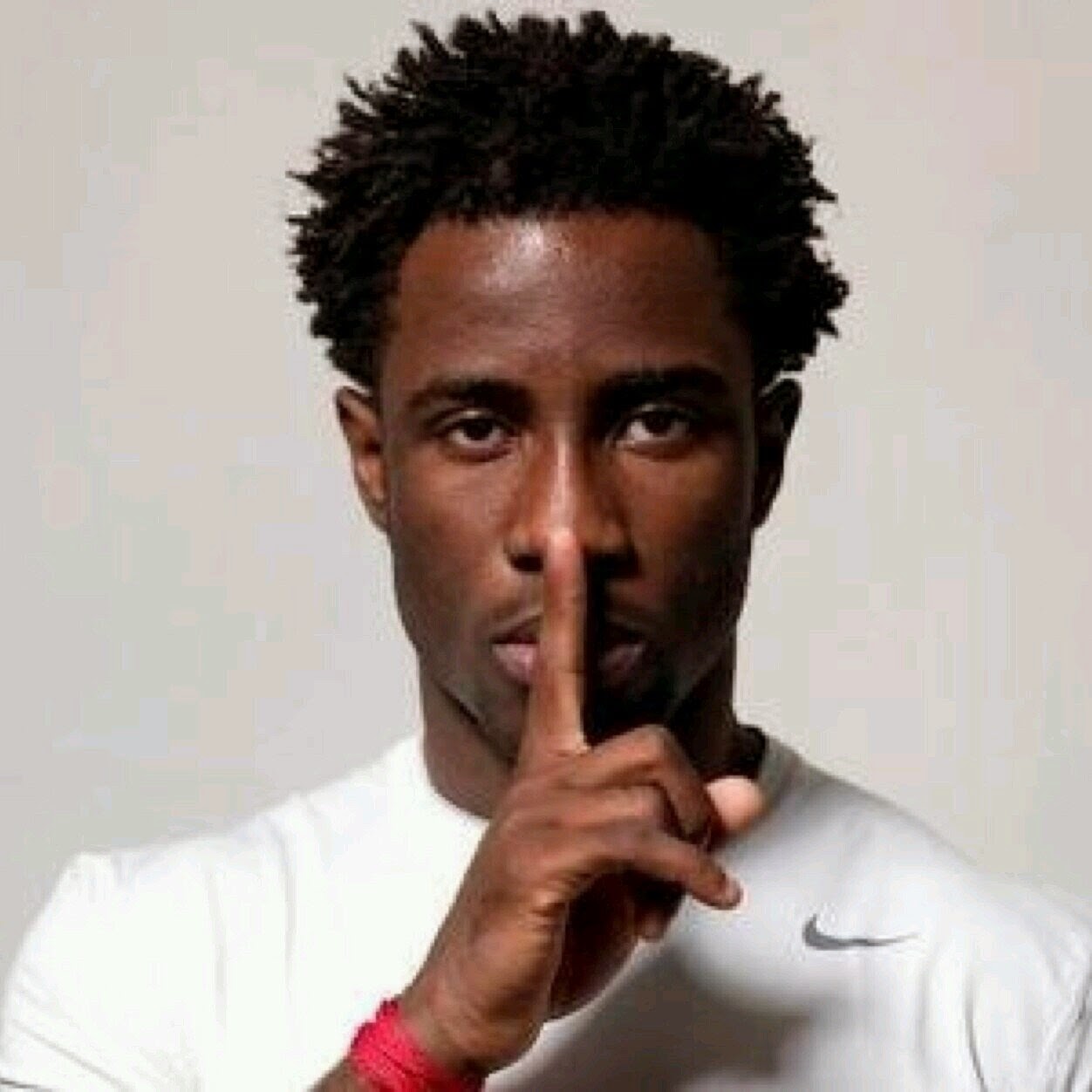 Sports Talk Blog: Stop the rumour! Bony has not signed for Manchester ...