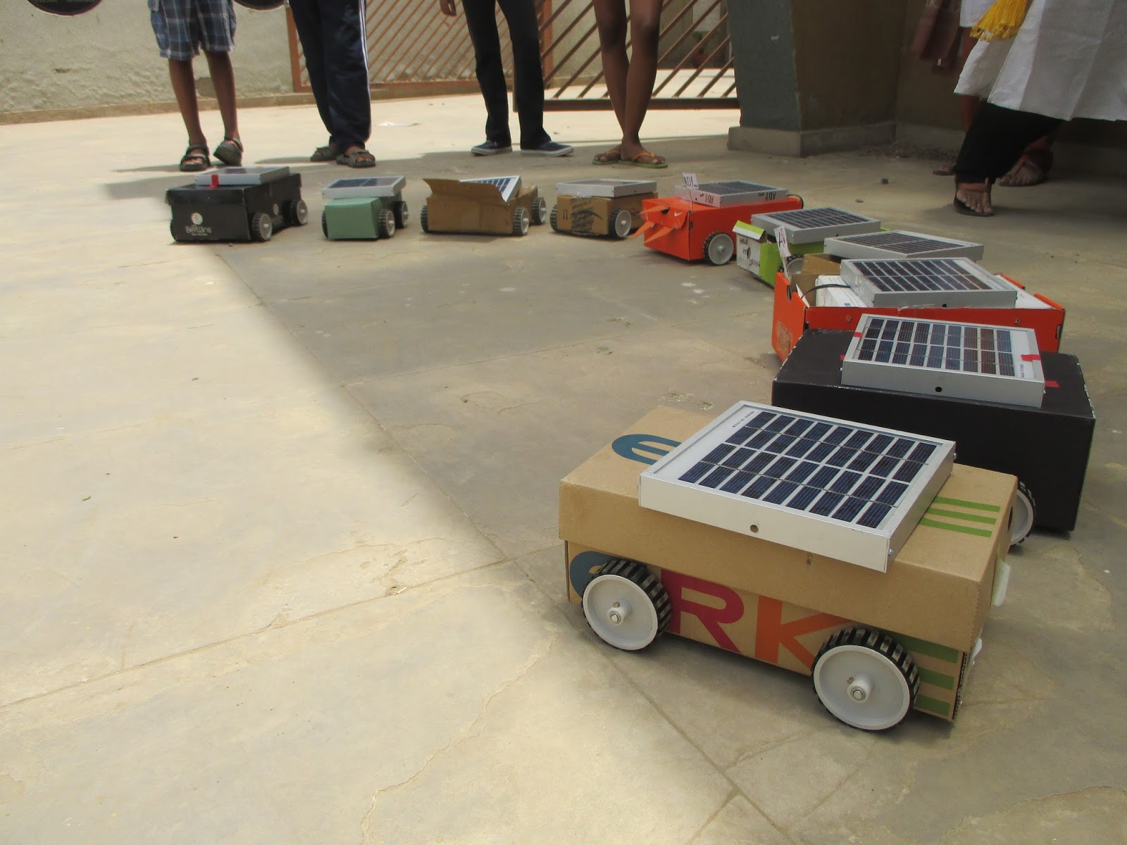 Aarohan: DIY - Solar Car