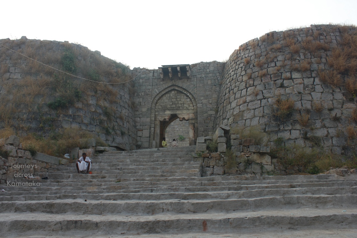 Journeys across Karnataka: Yadgir fort - part 1