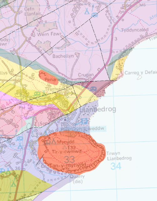 Stroll - Llanbedrog Headland, visiting the "Iron Man"