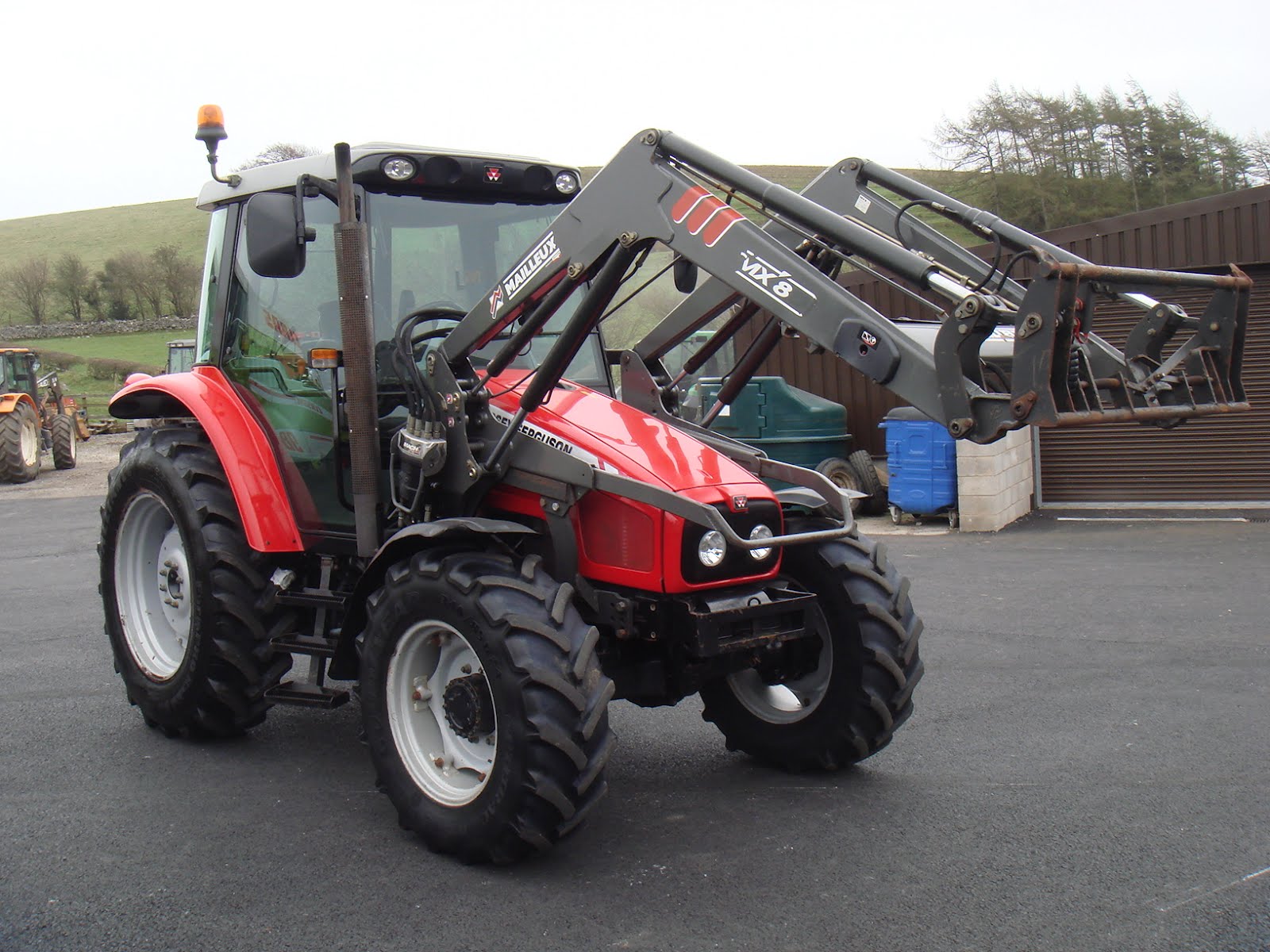 Tractor CASE JX 100 incarcator frontal de vanzare Pret 30.500 Euro