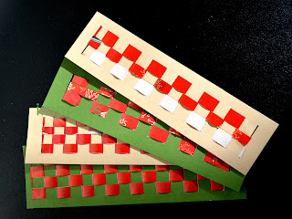 imprints handmade: Paper weaves: Woven bookmarks