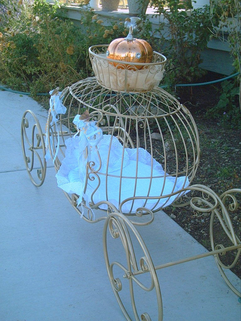 Candlelight Supper: Cinderella Carriage Makeover