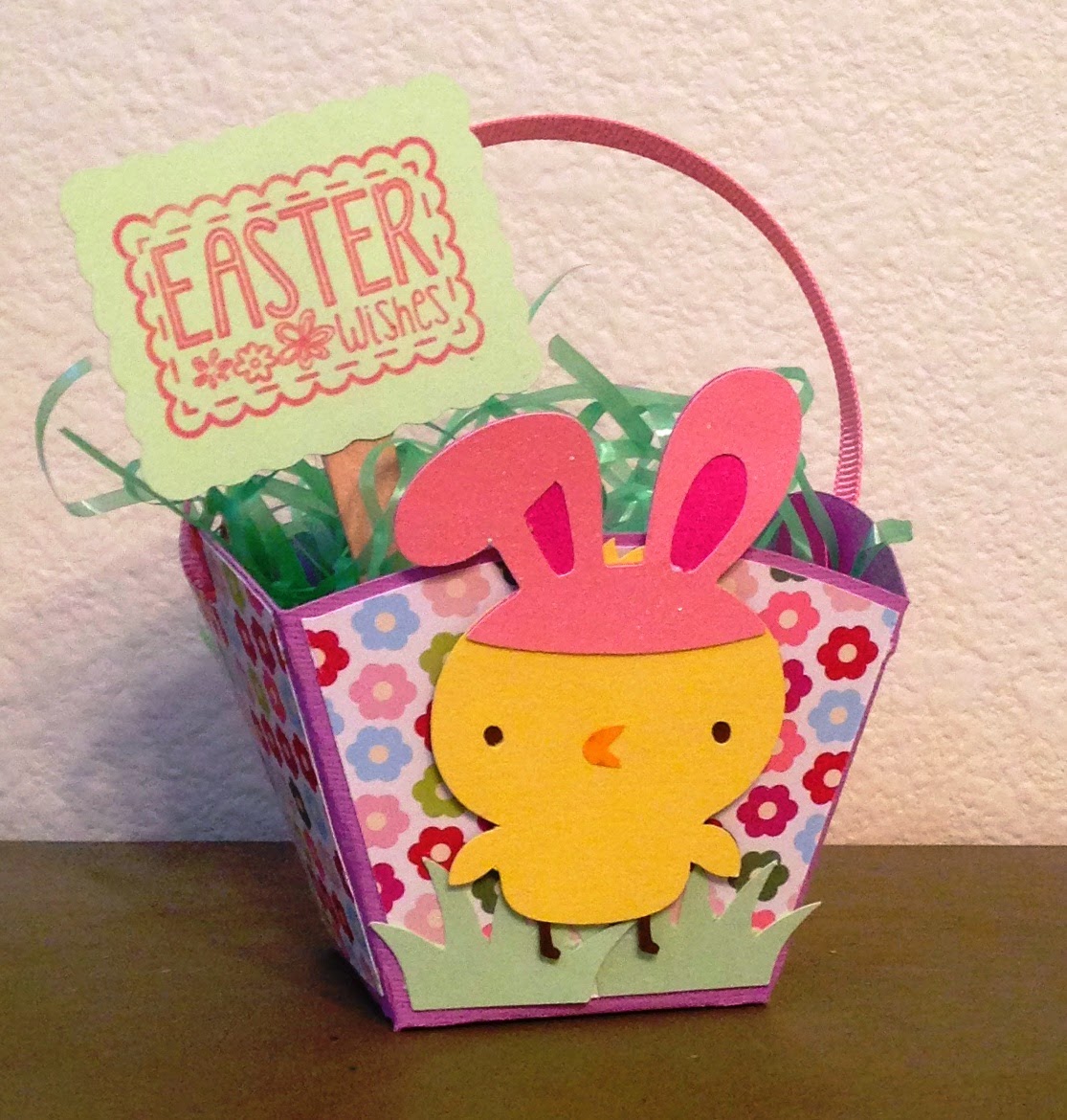Mollie's Motif: Decorate To Celebrate - Easter Baskets