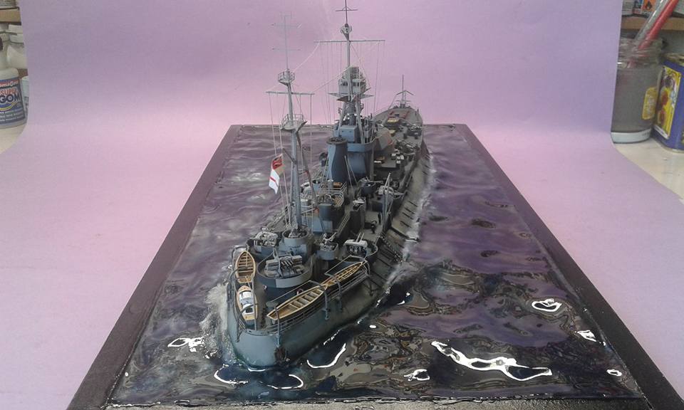 Modelismo Naval : HMS ROBERTS 1:350 TRUMPETER