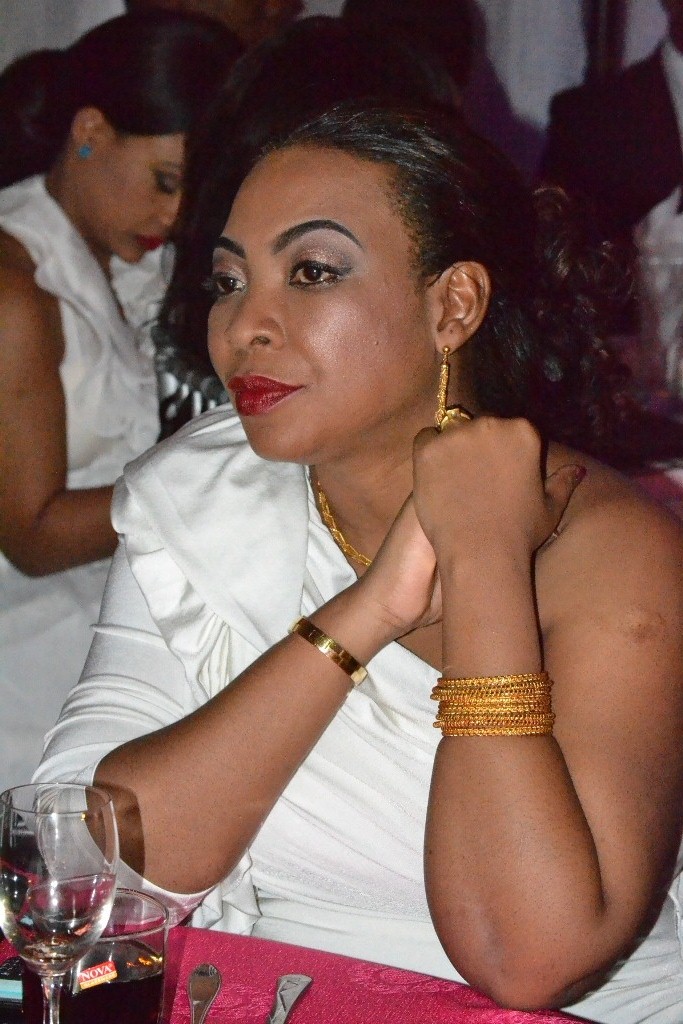 AMINA DESIGN: Pata Muonekano wa watu kwenye Harusi ya Shamimu Mwasha ...