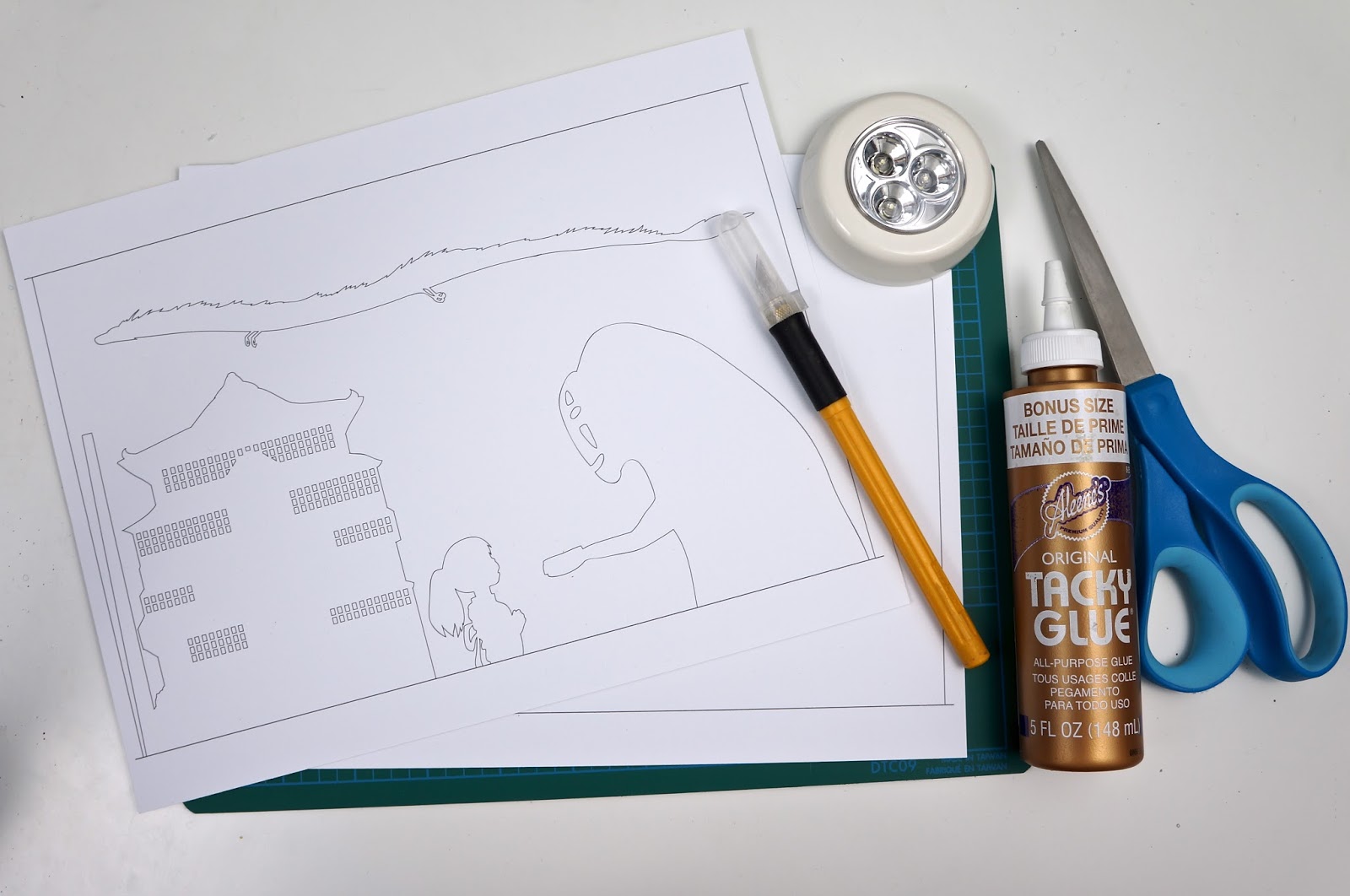 Otaku Crafts: Silhouette Cylinder Papercraft Lights