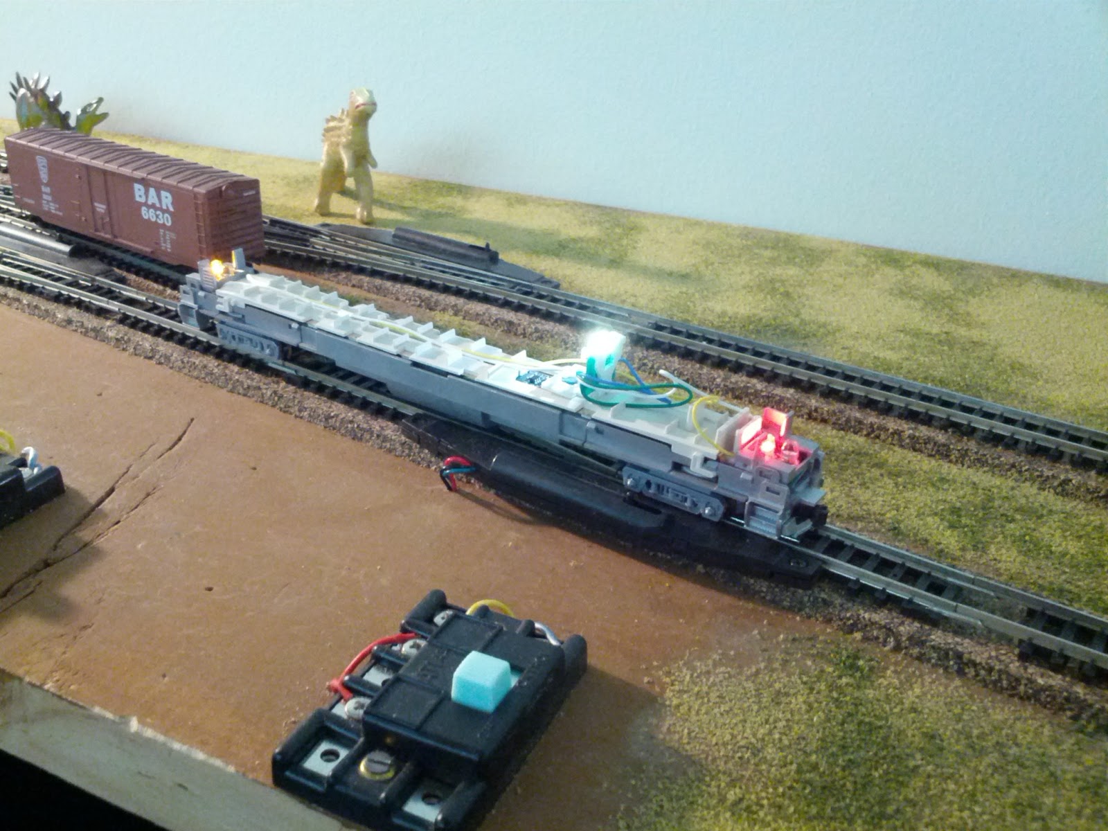 Lostentry - Welztalbahn, Model Railroading, and more: Digitrax DN143K2 ...