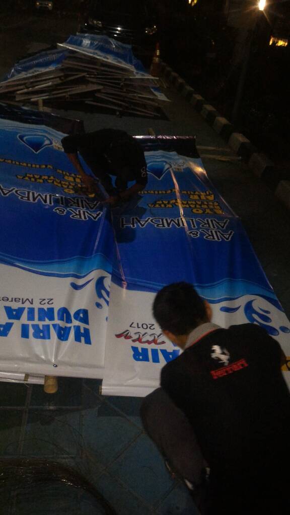 Jasa Pasang Banner Murah