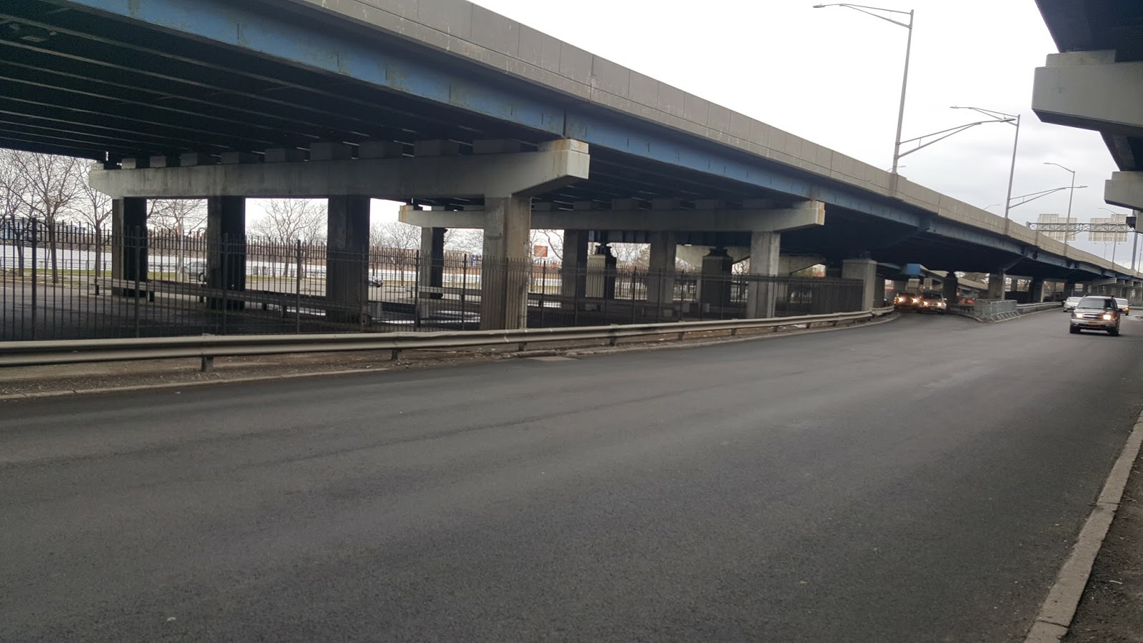 Gerber's world!: MTA keeps ignoring error on missing bus stop near ...