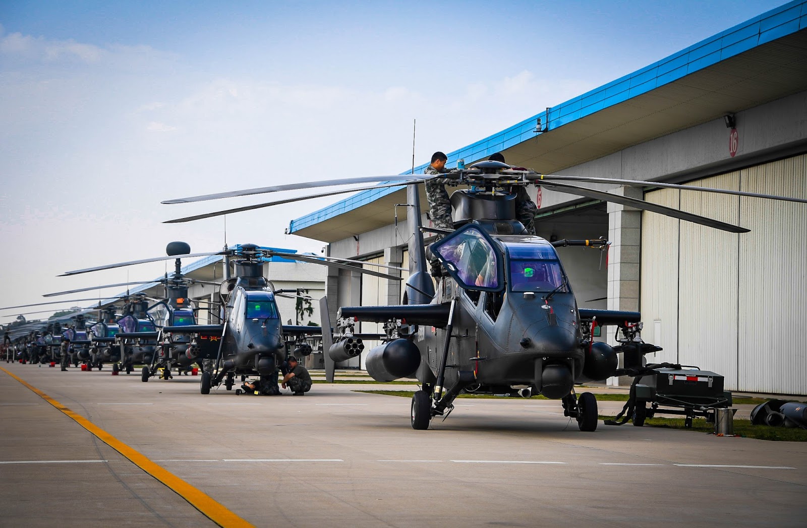 China Defense Blog: Photo of the day: 73rd LH Brigade (former 10th LH ...