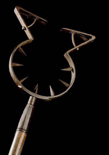 Fieggentrio: Wapens: The man catcher