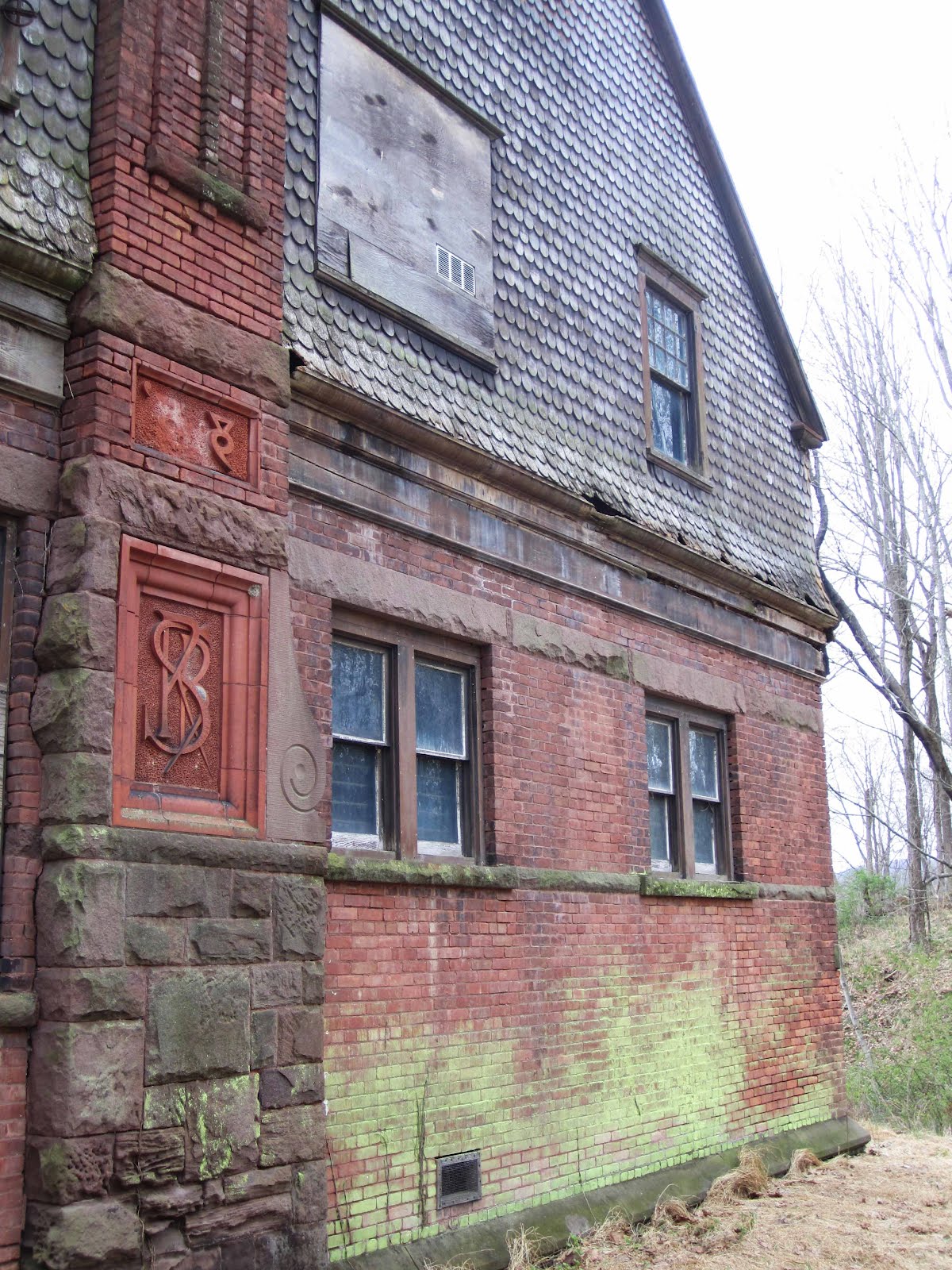BIG OLD HOUSES: March 2012