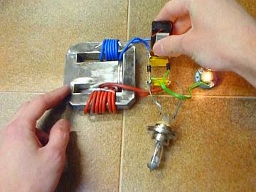 Digital Stream Tekhnology: Motionless electromagnetic generator (MEG)