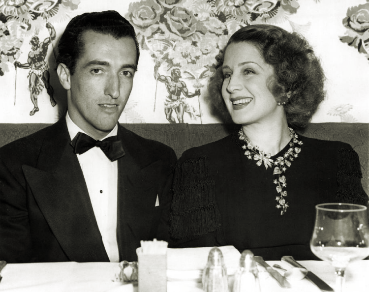 Gods and Foolish Grandeur: Norma out and about - candid photographs of ...