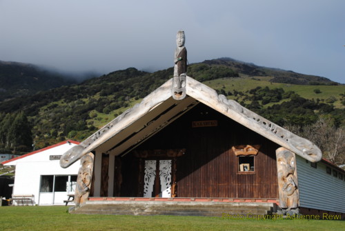 Introducing Maori Lifestyles: A Day at Onuku Marae