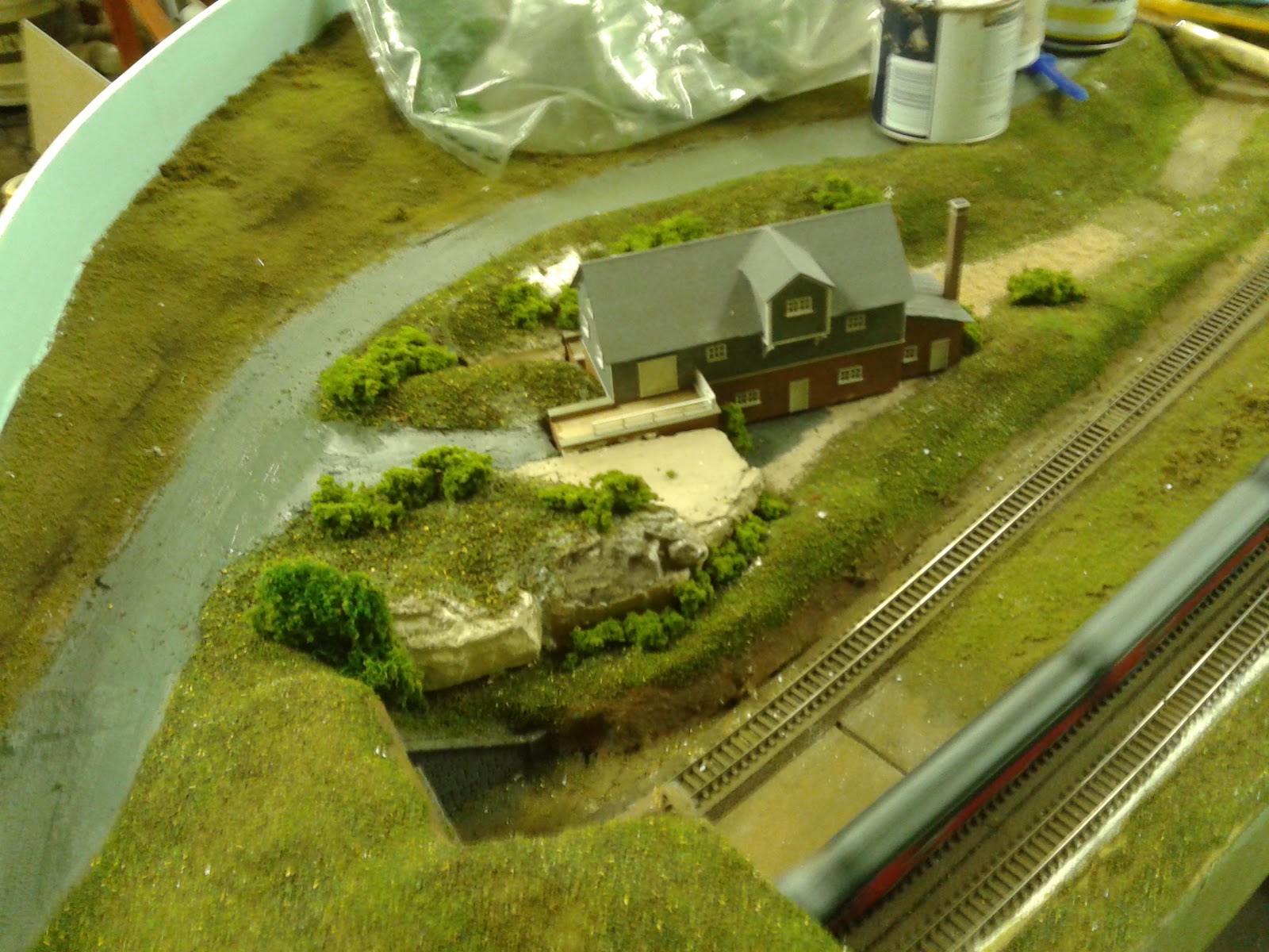 Dymewood - a '00' gauge layout in progress...