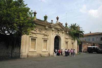 Photographs and Memories: HAVE YOU EVER PEEPED THROUGH A KEY HOLE?