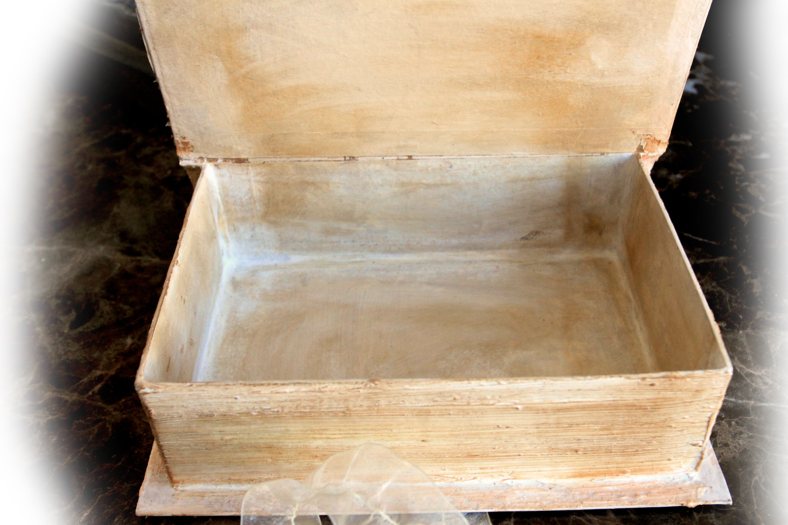 My Glitter Coated Life: Altered Memory Book Box