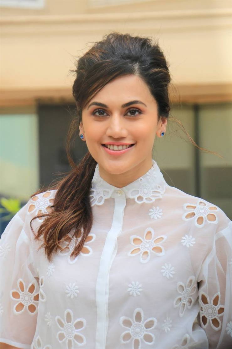 Beautiful North Indian Model Taapsee Pannu In Transparent White Shirt ...