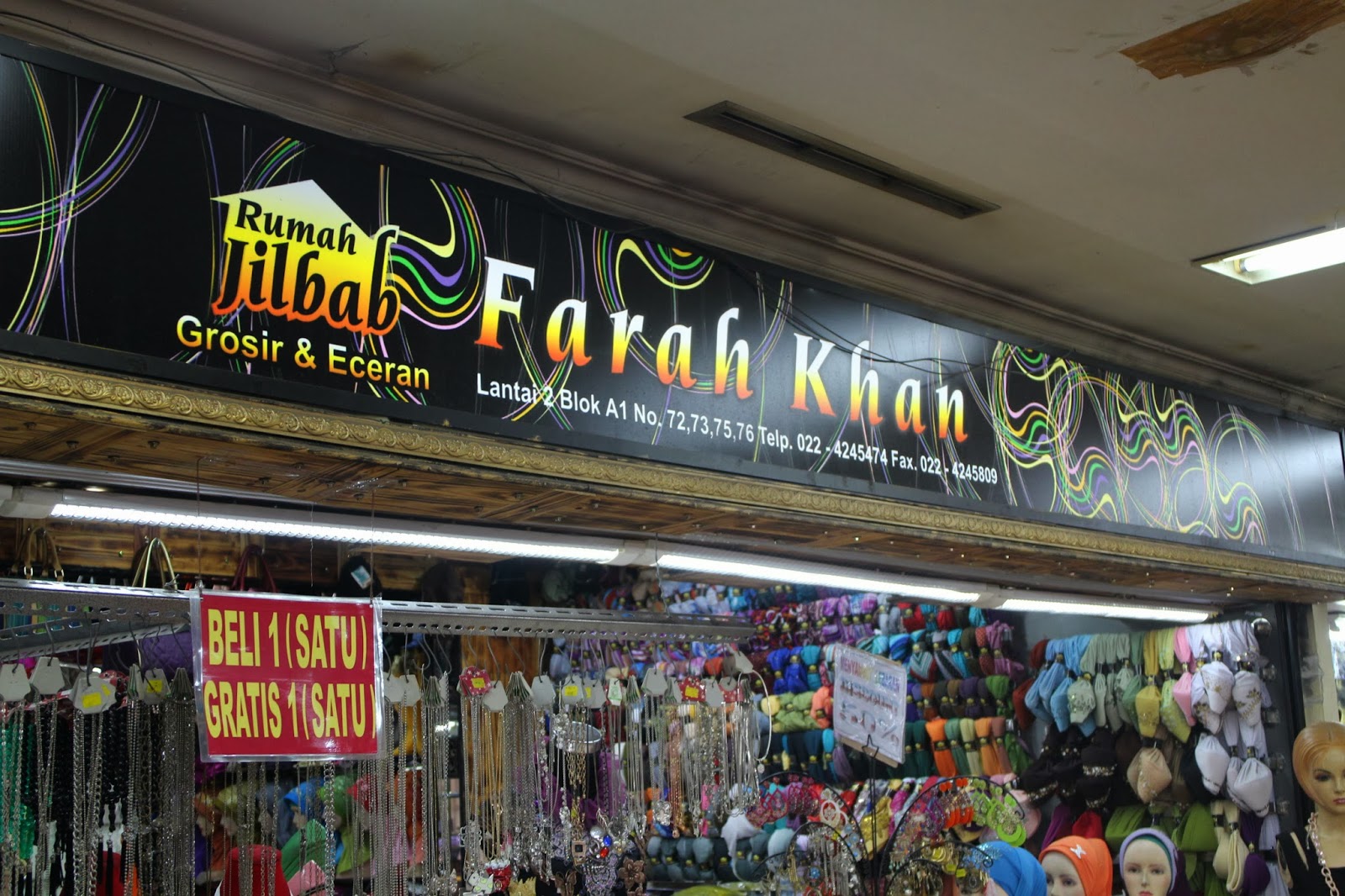 Invest and Travel: Pasar Baru, Bandung, Java Island, Indonesia