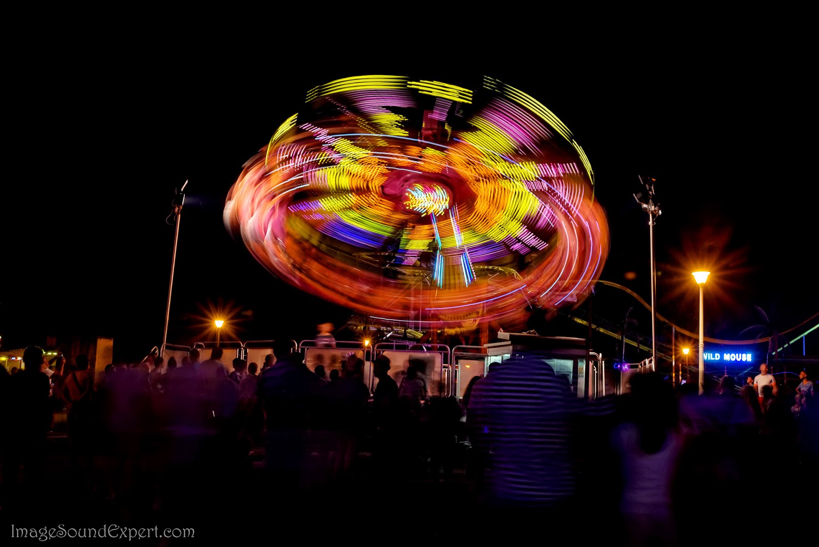 Image and Sound Expert: O seara in parcul de distractie - Luna Park