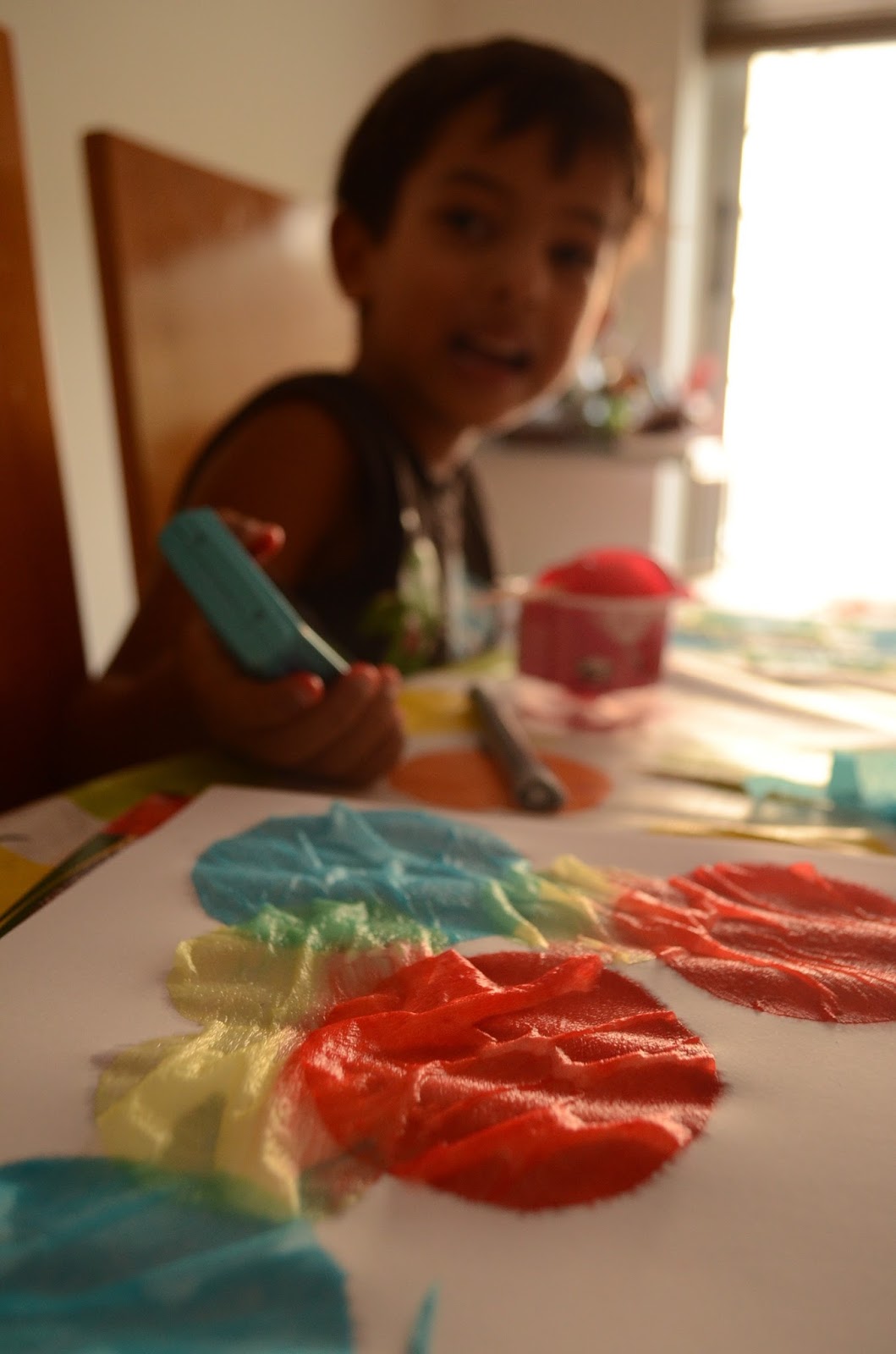 Practical Mom: Bleeding Paper- 3 Ways! {Practical Mondays #44}