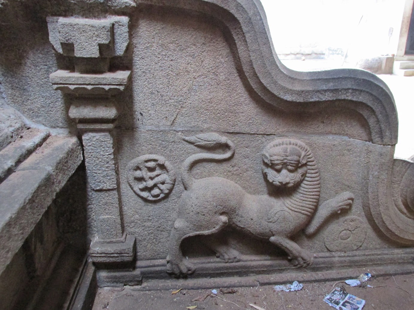 Athalanallur Aadi Moolam Gajendra Varadan Temple