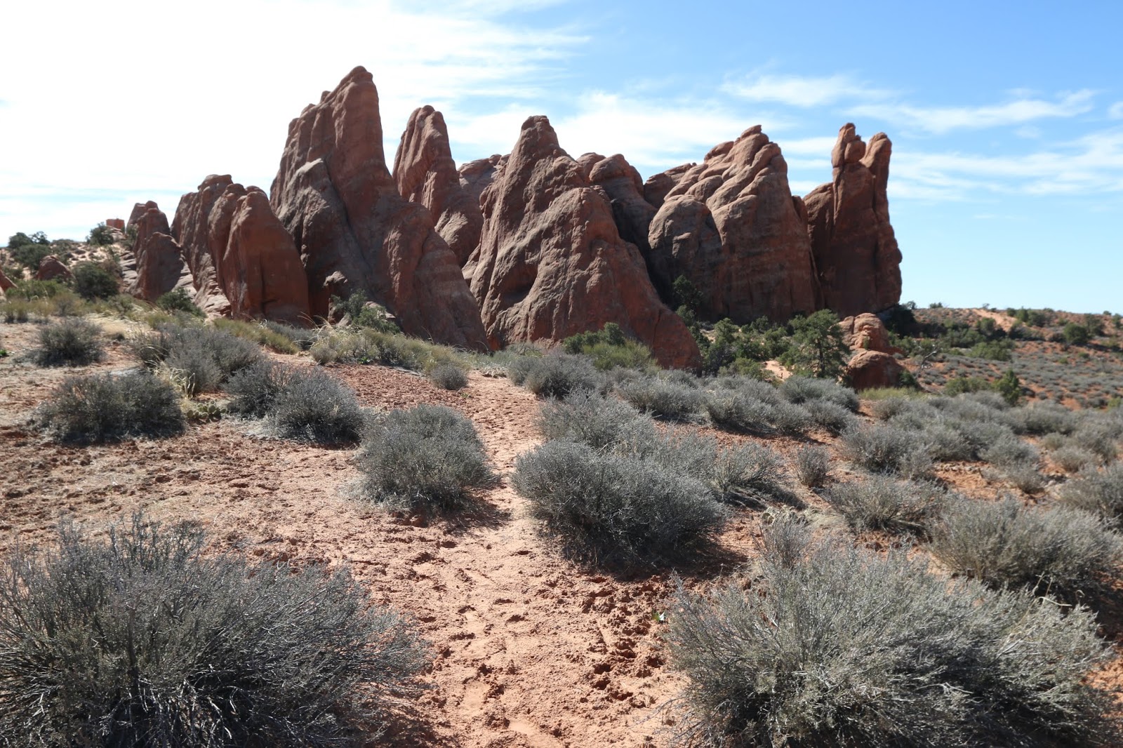 gjhikes.com: Diamond Arch