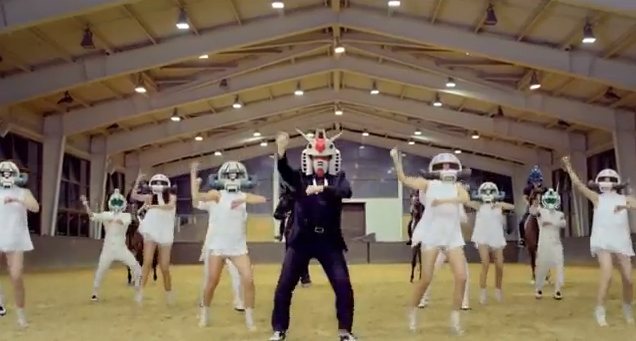 GUNDAM GUY: GUNDAM STYLE! M/V (Gangnam Style Parody) By Katsuhono ...