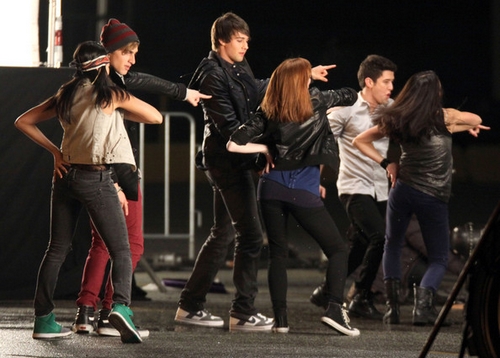 Music Sounds Better With You Btr