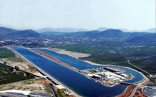 ΠΑΣΠΑΡΤΟΥ: ΠΟΙΟΙ ΚΡΥΒΟΝΤΑΙ ΠΙΣΩ ΑΠΌ ΤΗΝ ΠΩΛΗΣΗ ΤΩΝ ΦΙΛΕΤΩΝ ΤΟΥ ΕΘΝΙΚΟΥ ...