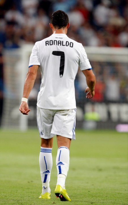 İYİ ORTA GOL OLUR: Kral Ronaldo...