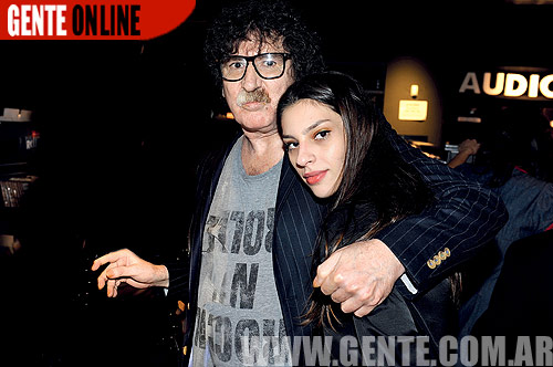 El blog de Charly García (hecho por DIOS)