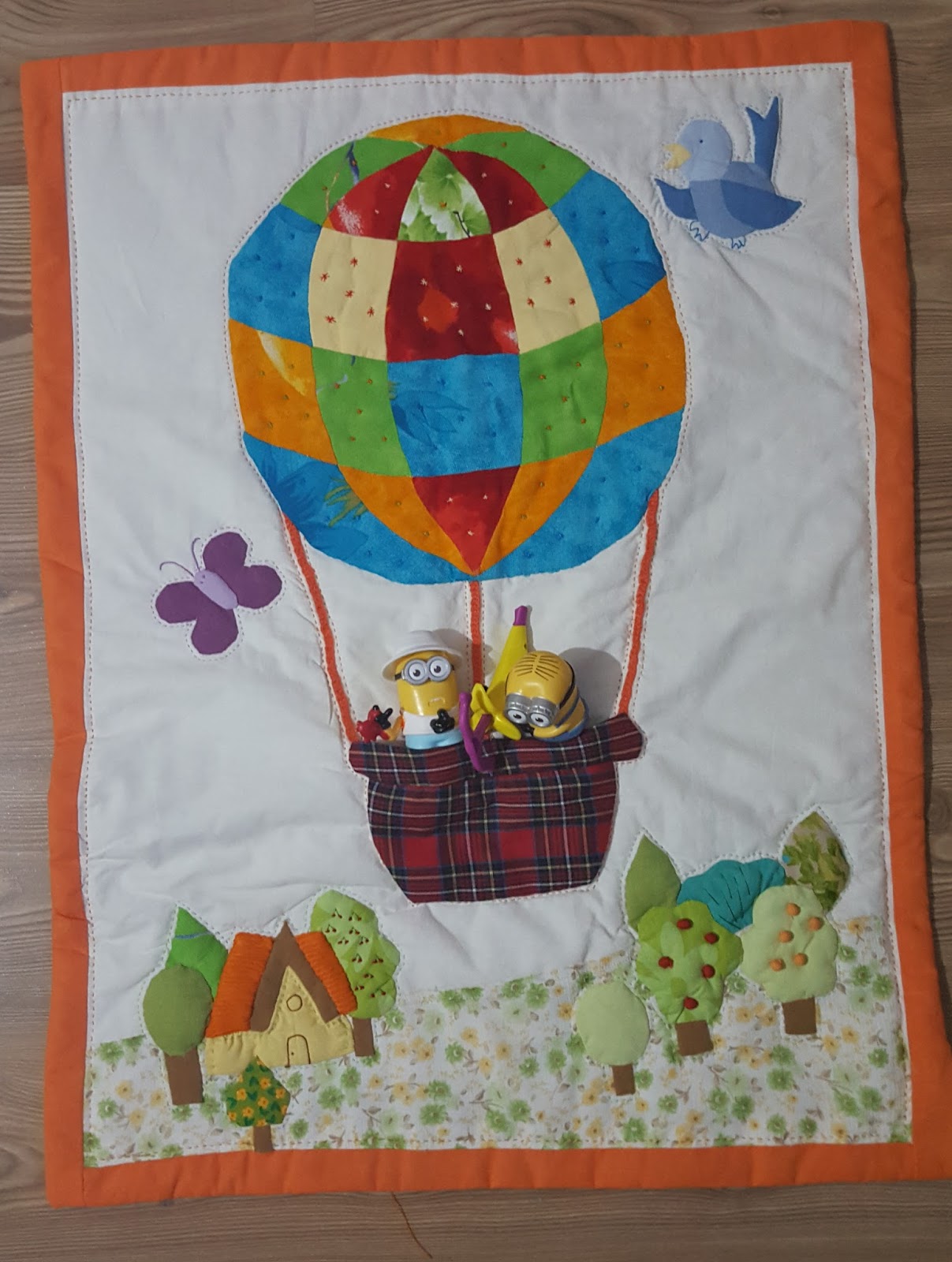 hot air balloon quilt wall hanging | All about patchwork and quilting