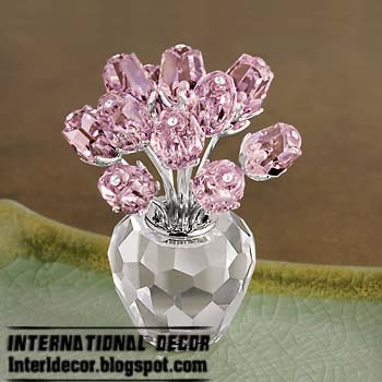 Contemporary Crystal Figurine accessories and Sculptures