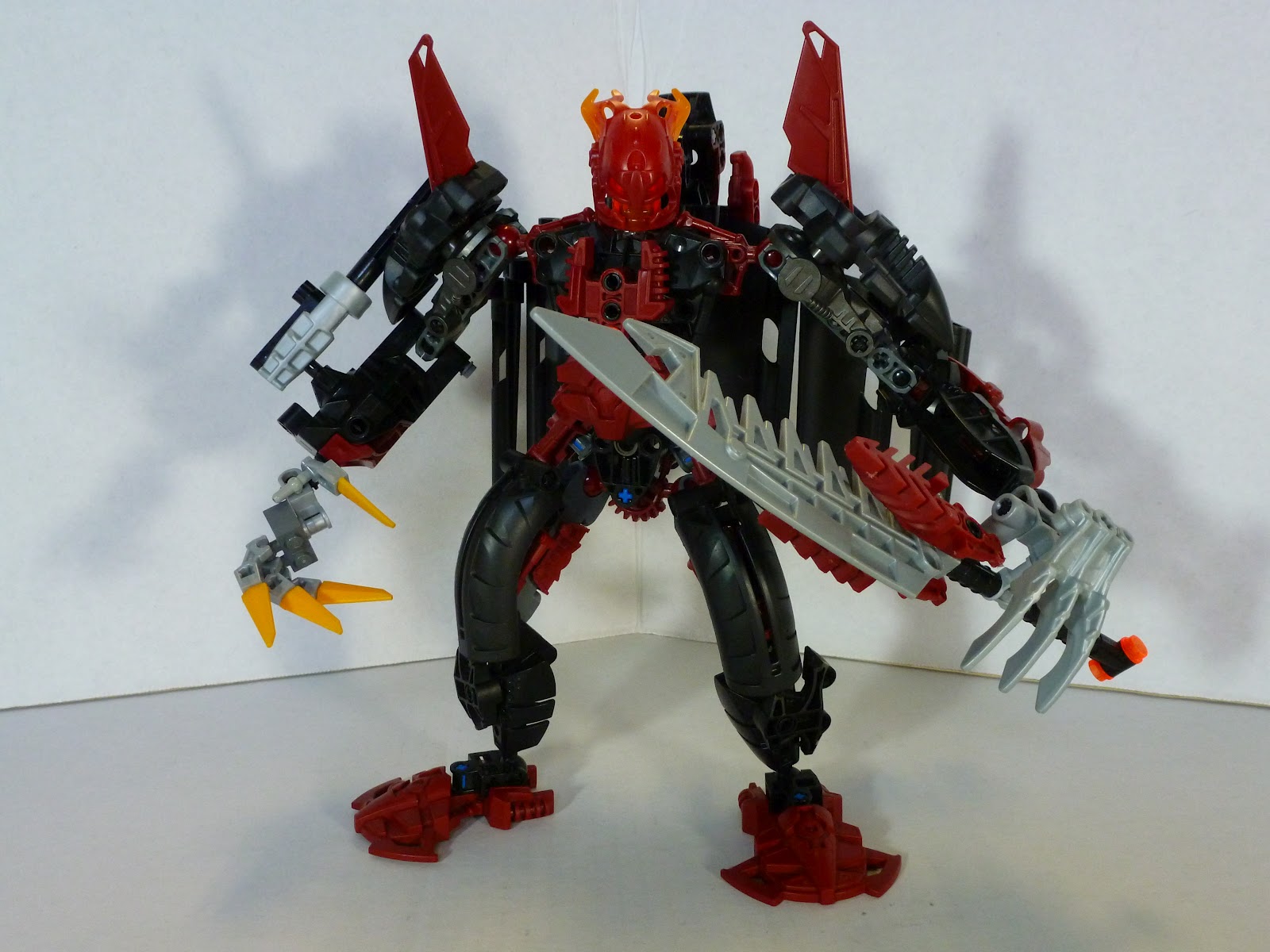 theBolderBoulder: New Bionicle MOC! The War Lord!