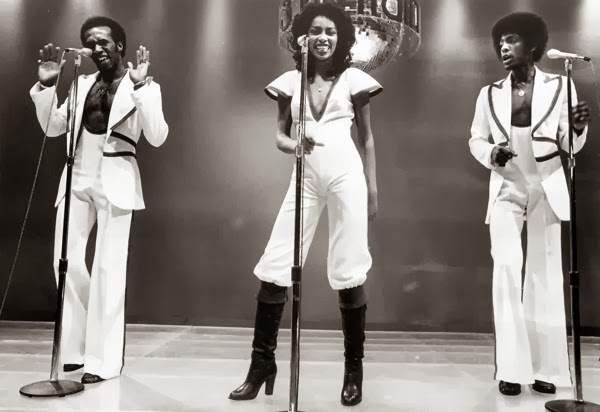 ShalamarFanBlog: SHALAMAR Originals on Soul Train Perform Uptown Festival