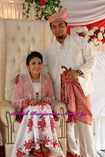 Butik Pengantin Nelly Za: Koleksi baju baru - Lace merah + Putih
