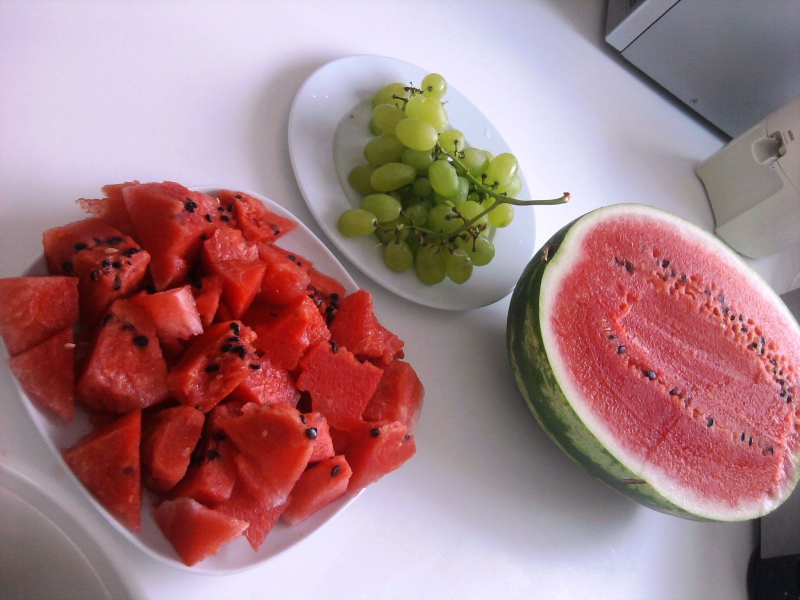 Esi tai, ka valgai / You are what you eat: Mano mėgstamiausias vaisius ...