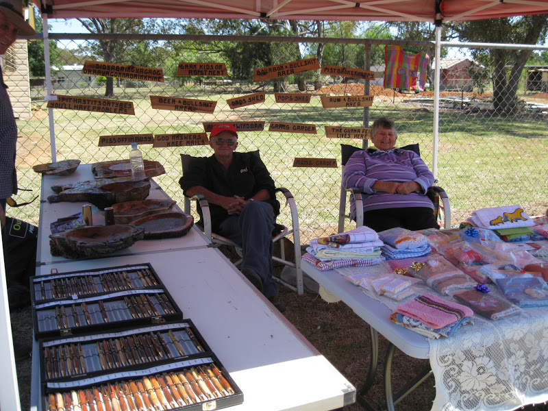 Robin's Double Life: Ooline Park; Markets; Red Gum Concert; A box of ...