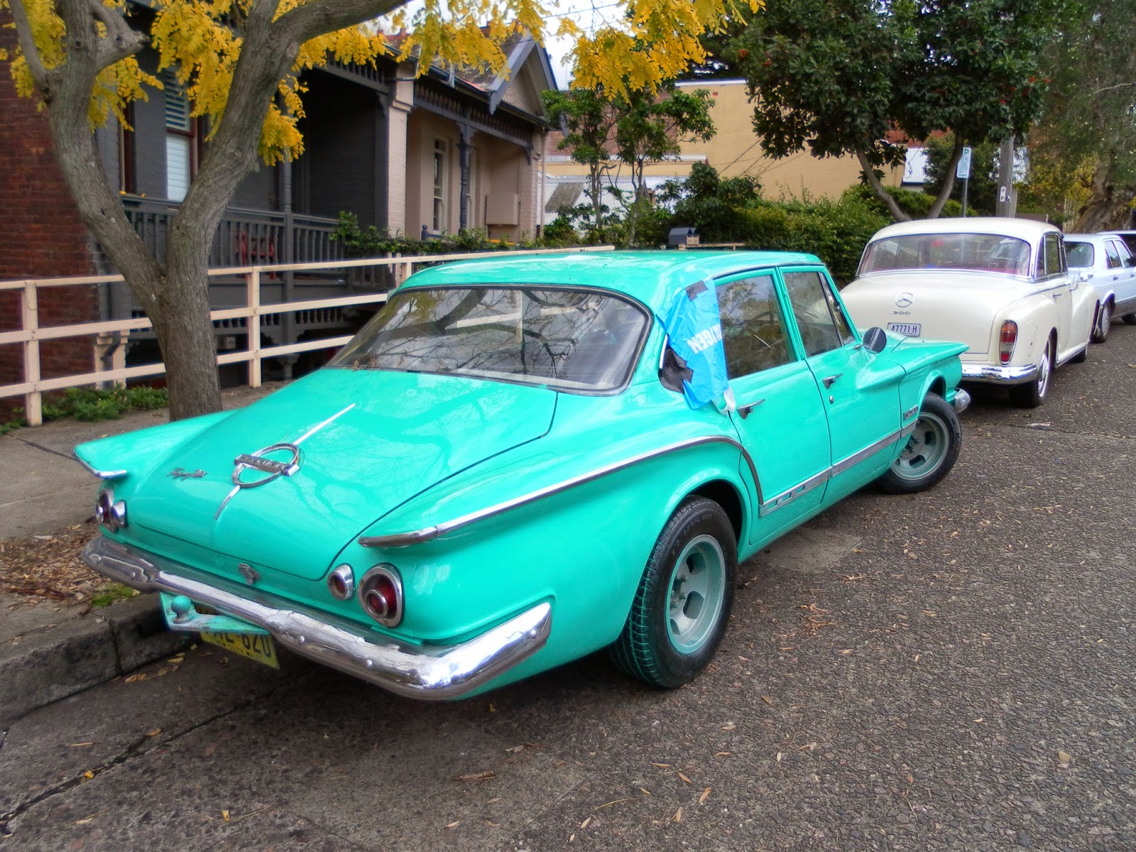 Aussie Old Parked Cars: 1962 Chrysler SV1 Valiant