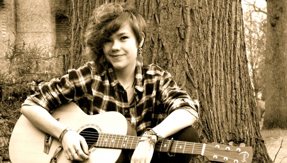 hiapop.com: News - Just Millie Releases New AA Single