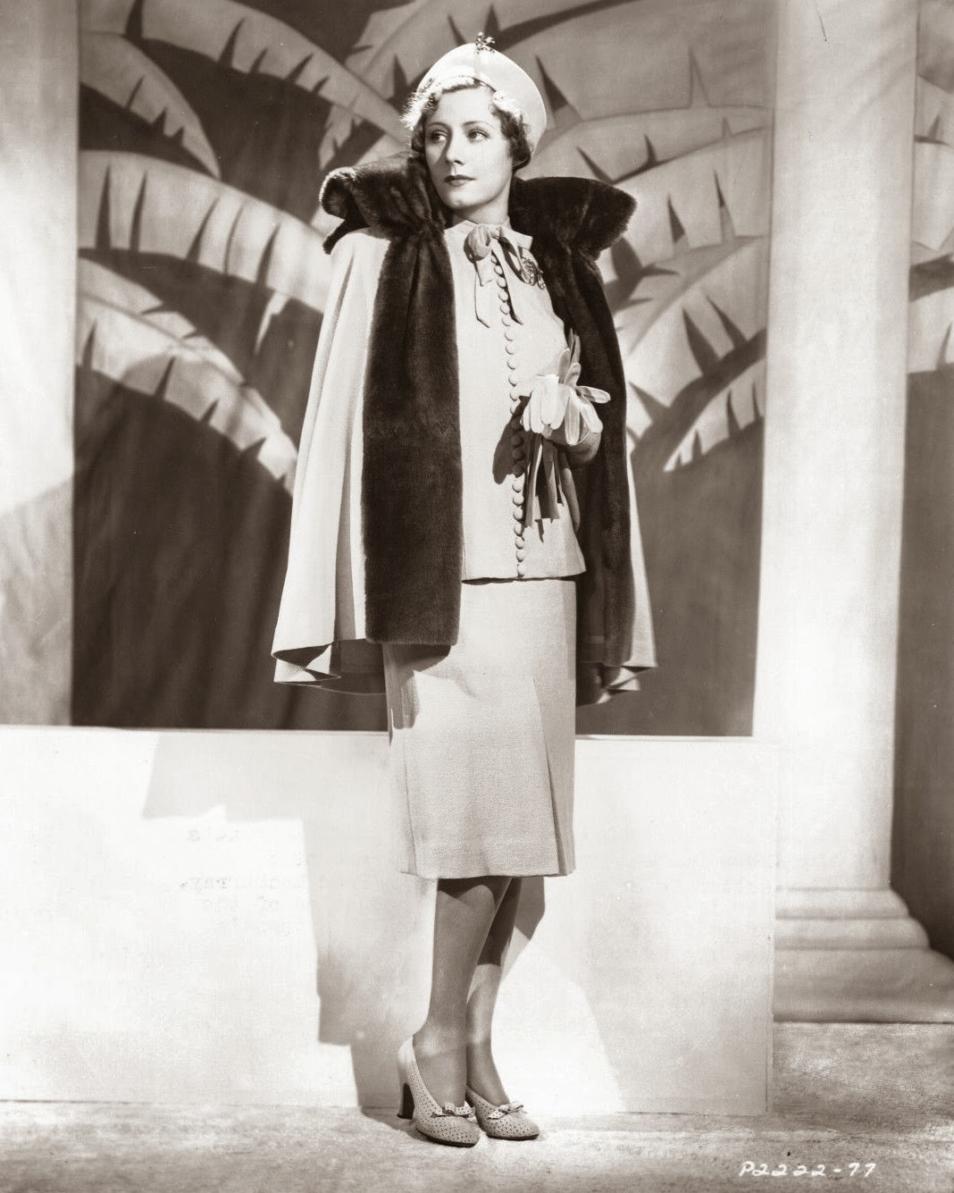 It's The Pictures That Got Small ...: THE WEDNESDAY GLAMOUR 15!