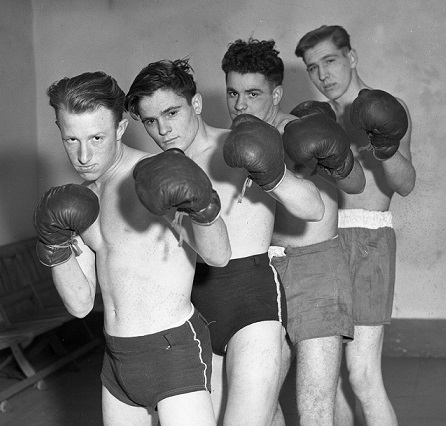 NYSocBoy's Beefcake and Bonding: Boxing: Your Grandfather's Beefcake Sport